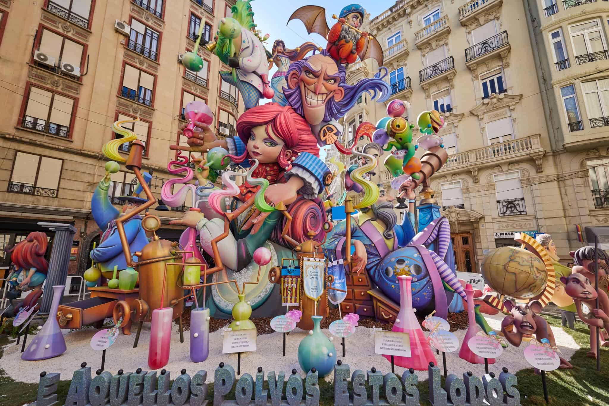 Holidays in Spanish Speaking Countries - Llamitas Spanish.com